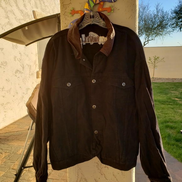 Warner Bros. | Jackets & Coats | Warner Brothers Men Taz Denim Leather ...